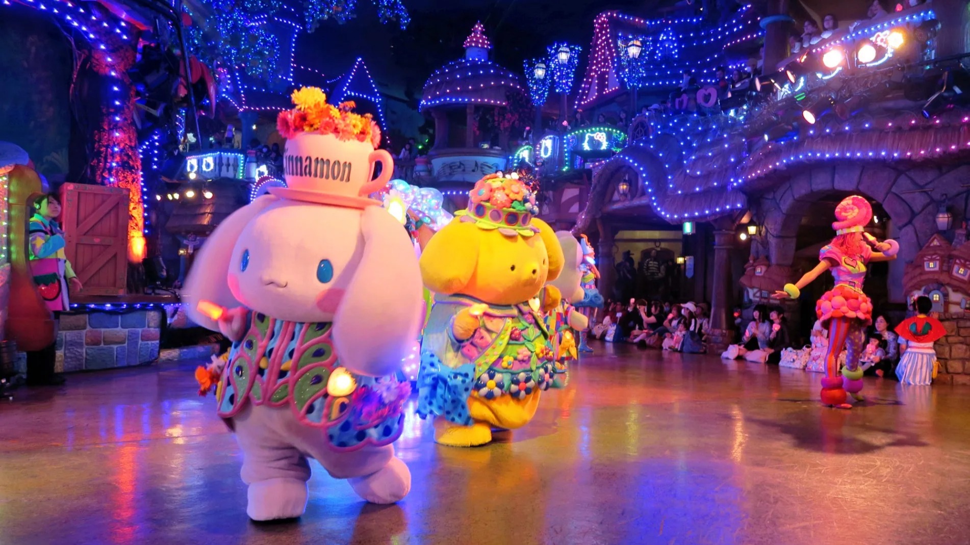 hello kitty theme park